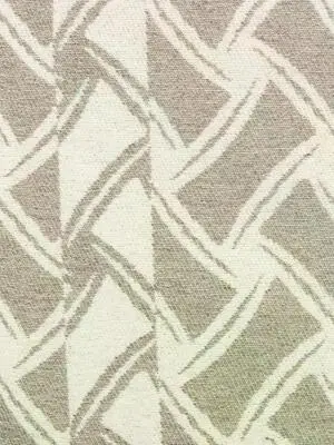 DRUMOHR Patterned Beach Towel