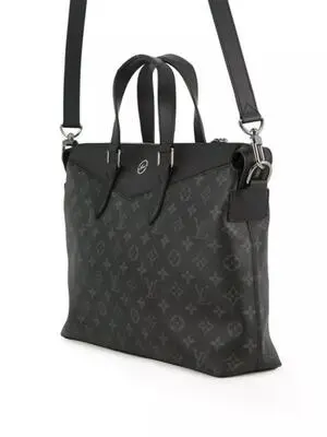 LOUIS VUITTON 2016 Monogram Eclipse Explorer Business Bag