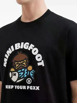 FINGERCROXX Printed T-shirt - Black