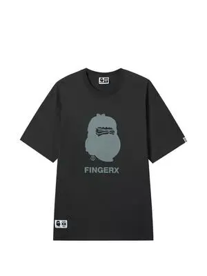 FINGERCROXX Graphic T-shirt