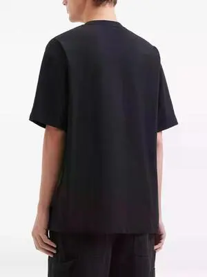 FINGERCROXX Graphic Crew-neck T-shirt