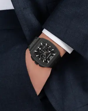 FERRAGAMO F-80 Tonneau Chronograph, 42mm