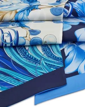 FERRAGAMO Avorio Silk Scarf - Navy