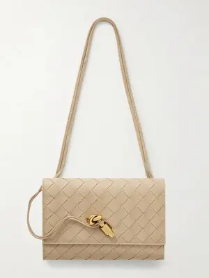 Bottega Veneta Andiamo Intrecciato Leather Pouch - Neutrals