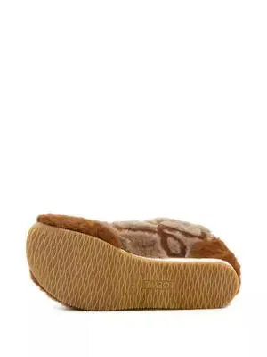Loewe Ballet Runner 2.0 Shearling Sneakers - Brown