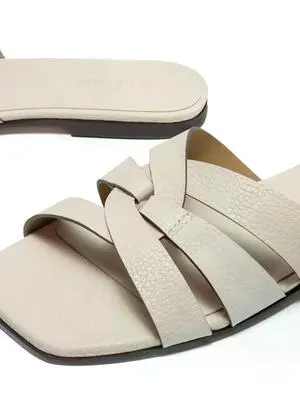 Bernardo Oxford Woven Flat Sandals - Neutrals
