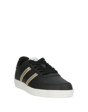 Armani Exchange Low Top Sneakers With Metallic Detail - Black