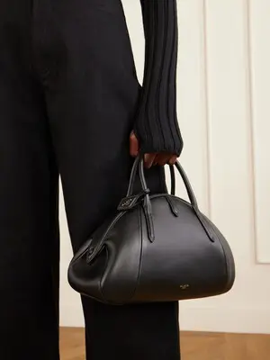 Alaïa Leather Shoulder Bag - Black