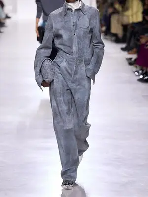 Bottega Veneta Suede Straight-leg Pants - Blue