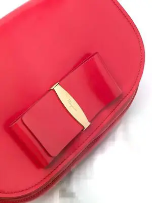 FERRAGAMO Vara Shoulder Bag
