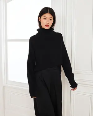 Quince Alpaca Turtleneck Sweater - Black