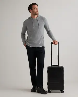Quince Aluminum Carry-on Suitcase - Black