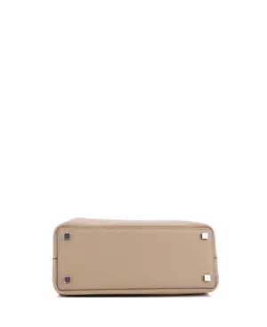 Hermès Medor Togo Handbag - Neutral