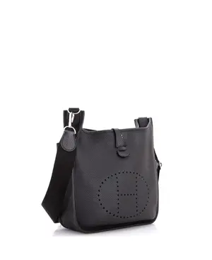 Hermès Pm Evelyne Bag Gen Iii Clemence - Black