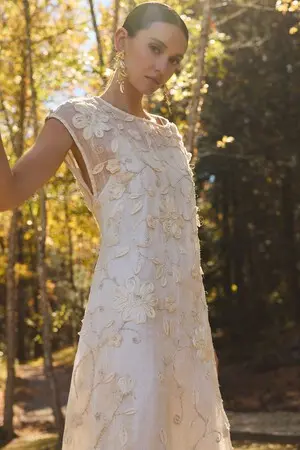 Natori Couture Piña Embellished Dress - Neutral