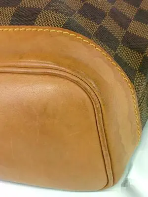 LOUIS VUITTON 1996 Damier Flap Backpack