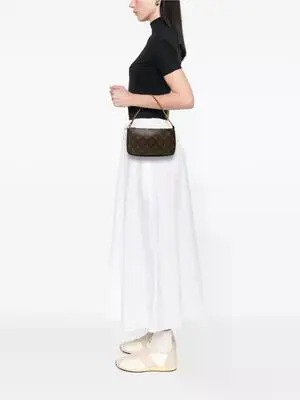 LOUIS VUITTON 2002 Monogram Pochette Accessoires - Brown