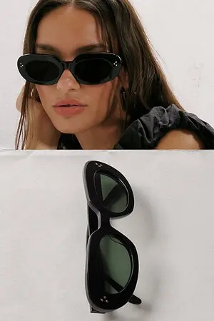 Free People Hazel Round Polarized Sunglasses - Black