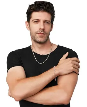 ORADINA Baller Bead Necklace