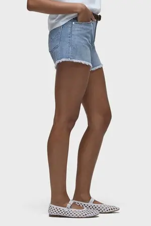 Hudson Jeans Gemma Short In Light Wash - Delight