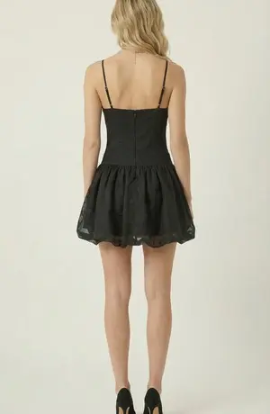 MODENAIRE Spaghetti Strap Bubble Mini Dress