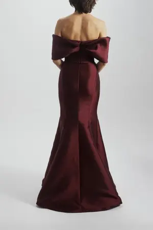 Amsale Off-the-shoulder Bow Gown