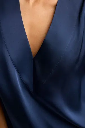 NEGATIVE UNDERWEAR Eclipse Washable Silk V-top - Navy