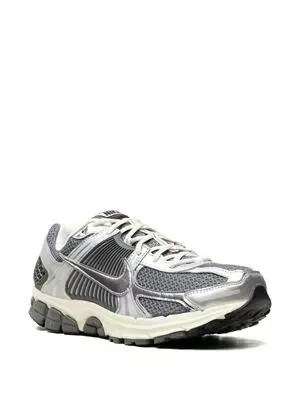 Nike Zoom Vomero 5 Sneakers - Grey