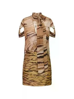 Elisabetta Franchi Cape Effect