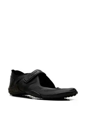 Nike Satin Strap Sneakers - Black