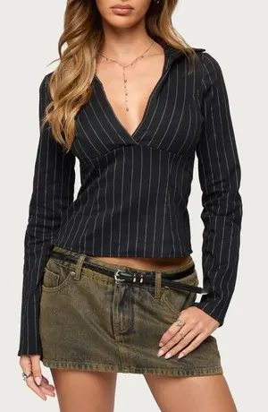 EDIKTED Pinstripe Fitted V-neck Shirt