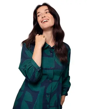 CELTIC & CO. Pleat Detail Shirt Dress