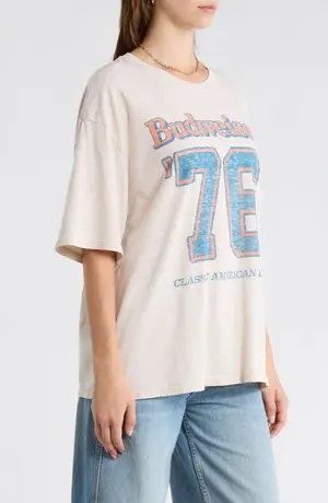 Junk Food Budweiser® 76 Graphic T-shirt