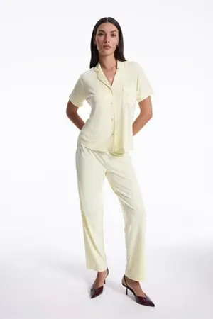 HOUSE OF SILK Capri Extra Soft Pyjama Set