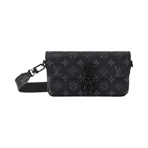 LOUIS VUITTON Montsouris Wearable Wallet