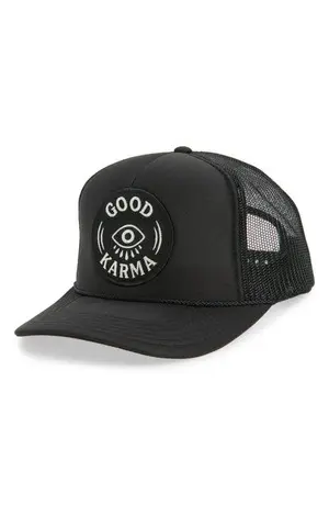 FRIDAY FEELIN’ Trucker Hat - Black