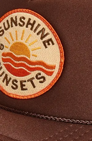 FRIDAY FEELIN’ Sunshine & Sunsets Trucker Hat