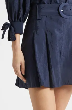 Cinq À Sept Phylis Belted Short