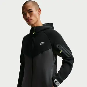 Nike Tech Fleece Full-zip Windrunner Jacket - Black