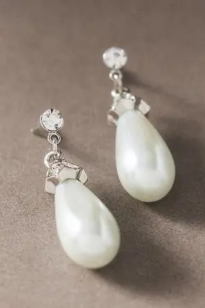 Anthropologie Vintage Pearl Drop Earrings