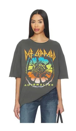 Junk Food Def Leppard Biggie Tee - Black