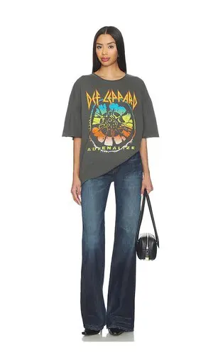 Junk Food Def Leppard Biggie Tee - Black