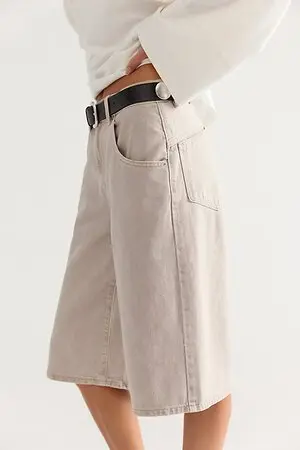 LEVI'S Super Baggy Knee-length Denim Shorts - Pebbled Path