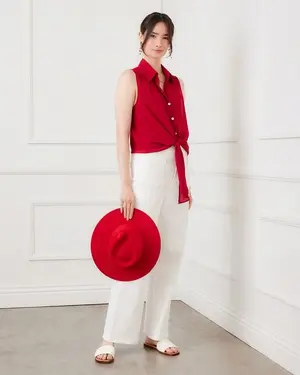 Karen Kane Sleeveless Tie-front Top - Red