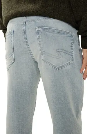 SILVER JEANS CO. Grayson Straight Leg Jeans - Cabo
