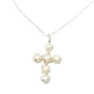 ALEGRIA ACCESSORIES Freshwater Pearl Cross Pendant Necklace - Silver