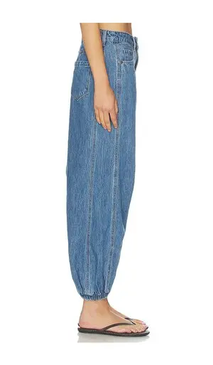 Blanknyc Barrel Jeans