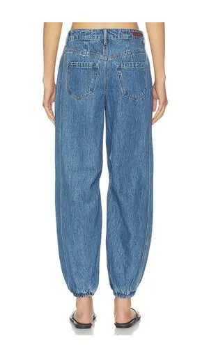 Blanknyc Barrel Jeans