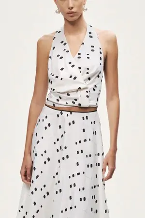 NOCTURNE Printed Halter Blouse