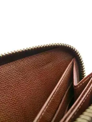 LOUIS VUITTON 2009 Monogram Rose-print Zip Wallet - Brown